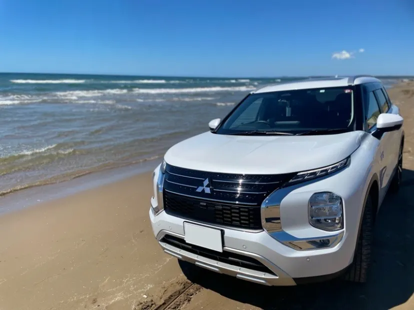 三菱 アウトランダーPHEVのグレード | クルマカタログ | カーライフ・カー用品サイトMOBILA（モビラ）