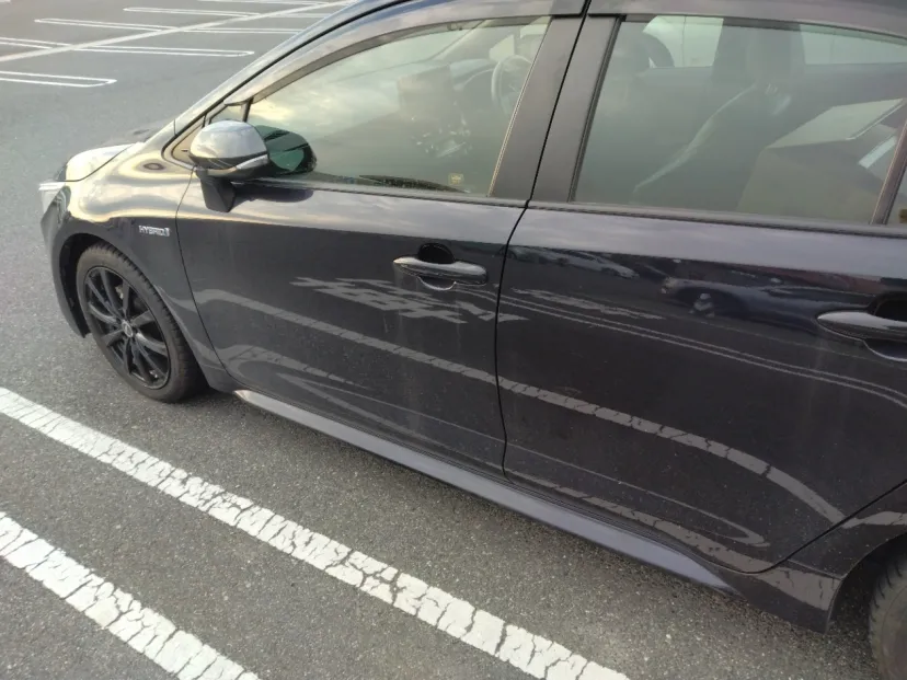 トヨタ カローラ ハイブリッドのグレード | クルマカタログ | カーライフ・カー用品サイトMOBILA（モビラ）