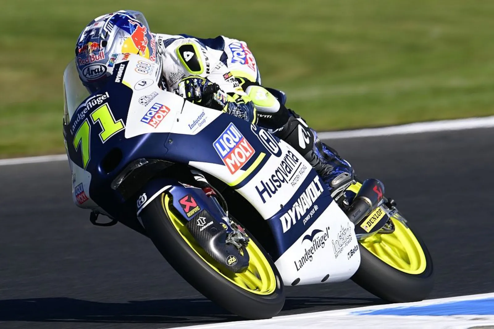 【MotoGP】佐々木歩夢「2位は残念だけど、チャンピオンシップ的には素晴らしい仕事ができた」 | モータースポーツ | カーライフ・カー用品 ...