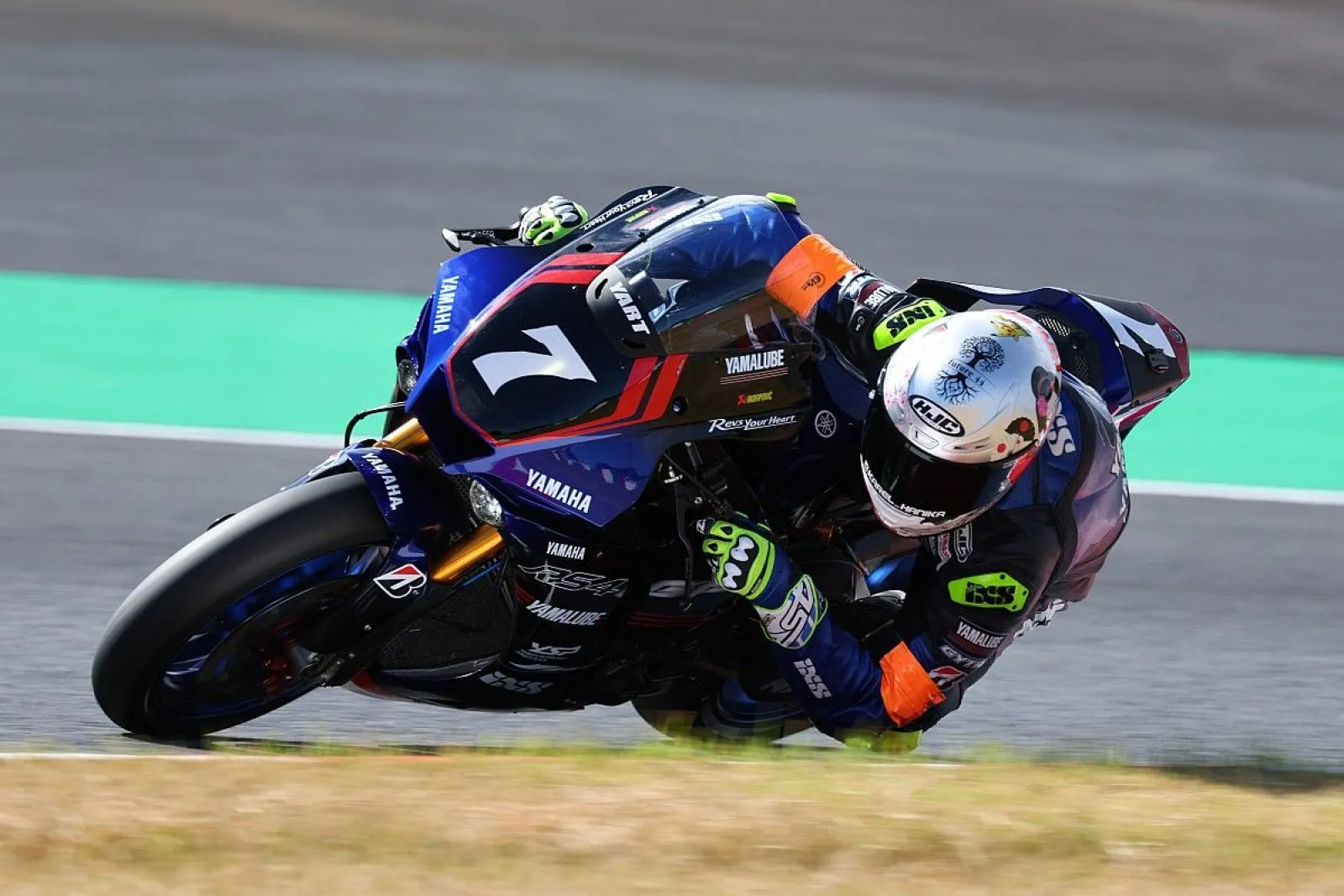 YARTヤマハ、「8耐決勝は期待できる」とライダー自信。ホンダワークスとのトップ10トライアルガチンコ勝負繰り広げる | モータースポーツ ...