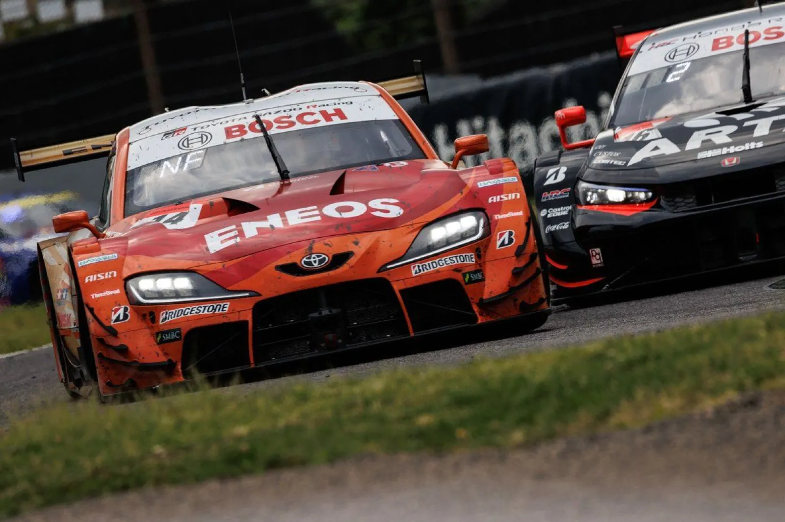 脅威の速さで奪首も痛恨のドライブスルー……14号車ENEOS福住仁嶺、落胆も前を向く「何かが起きた時、チャンスを掴むためにプッシュした」｜スーパーGT第3戦鈴鹿 | モータースポーツ | カー ...