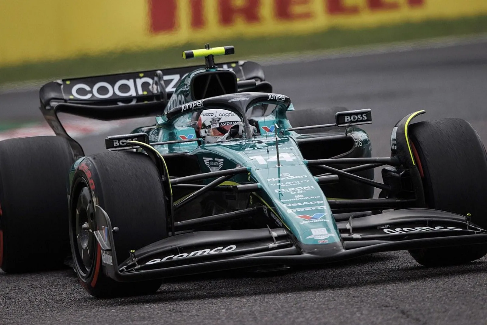 アストンマーチンf1、ホンダとの”提携準備”はスムーズに進行中「ホンダpuと自社製のギヤボックスを使うことで、運命を自分たちで決められるように